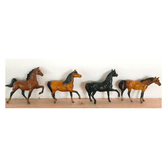 Breyer | Accents | Vtg 4 Lot Breyer Stablemates Model Horse Miniatures ...